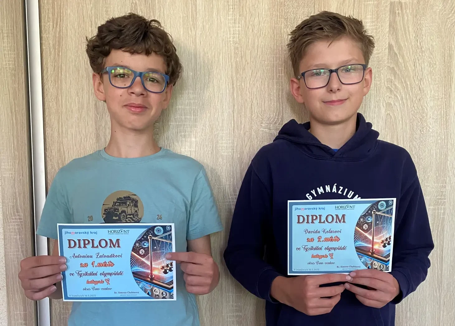 Okresní kolo Fyzikální olympiády v kategorii G | Gymnázium Jana ...